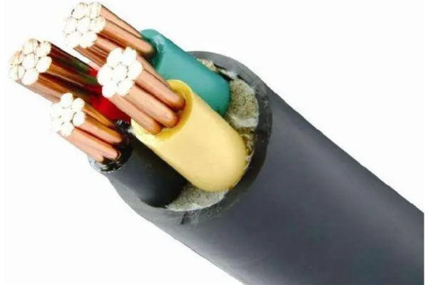 Quels sont les avantages et les caractéristiques du câble LZSH?